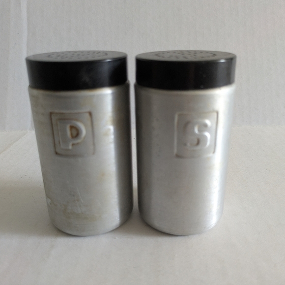 Kitchen | Vintage Aluminum Salt Pepper Shakers | Poshmark